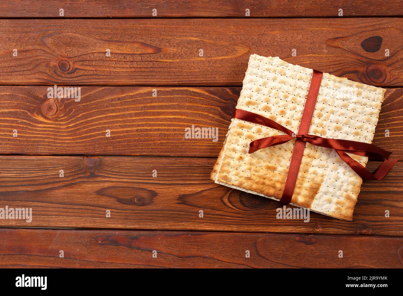 Jewish traditional Passover matzo bread Stock Photo - Alamy