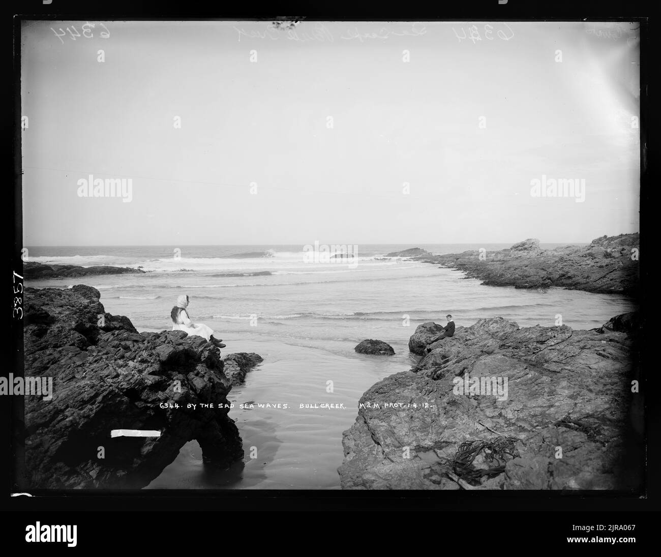 Sad sea waves hi-res stock photography and images - Alamy