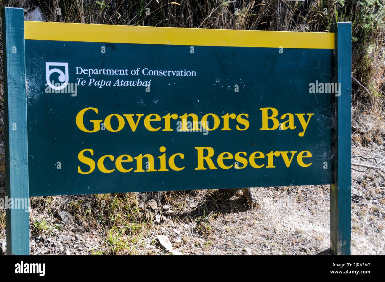 New Zealand road sign Stock Photo - Alamy
