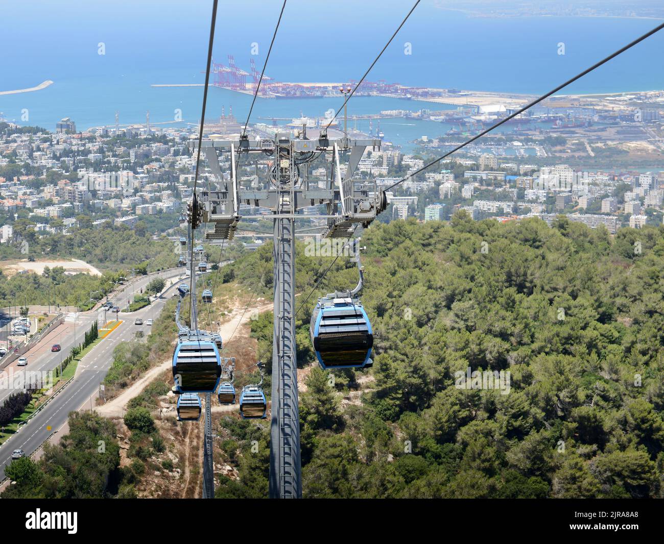The new Rachbalit cable car system in Haifa, Israel Stock Photo - Alamy