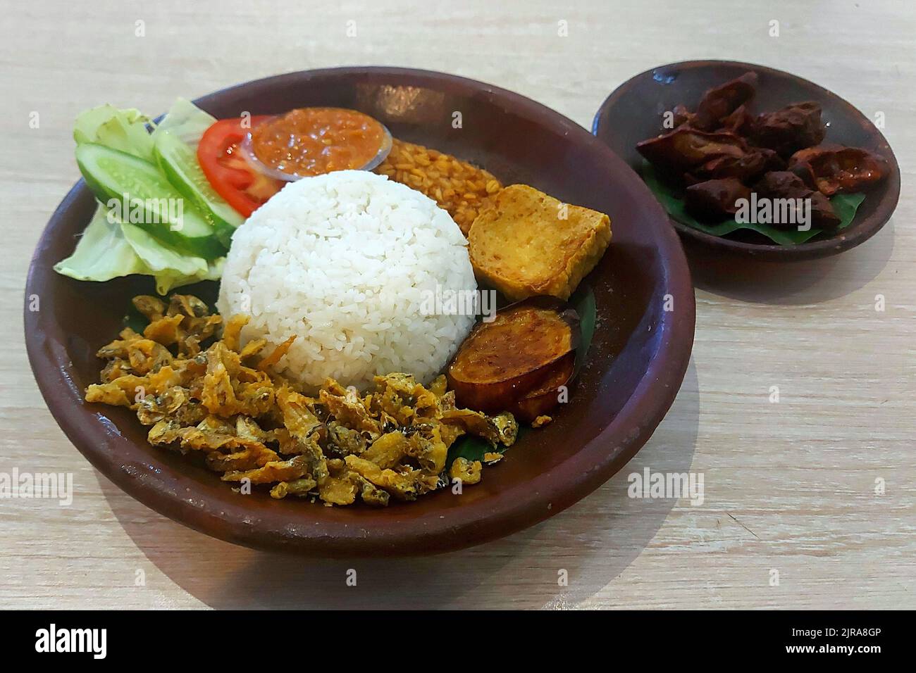Nasi Penyetan Tahu Tempe, Traditional Food of Indonesia, Jakarta ...