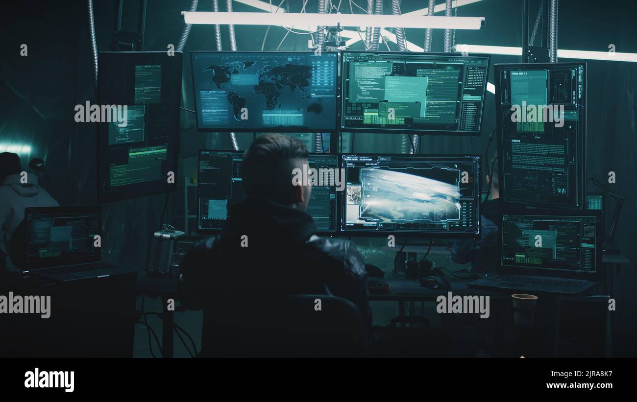 Nuclear experts hi-res stock photography and images - Alamy