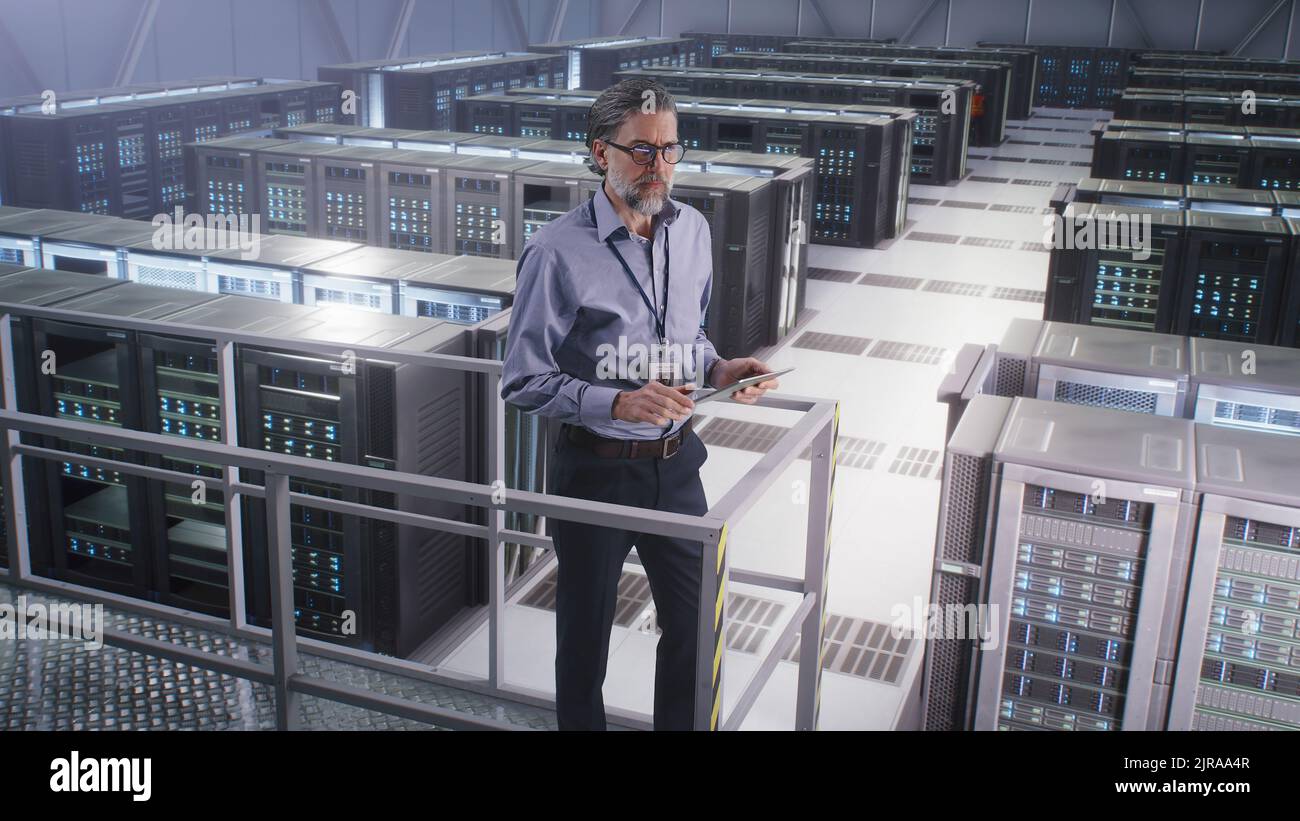 Server farm facility hi-res stock photography and images - Alamy