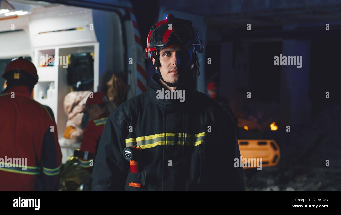 Male rescuer standing near ambulance hi-res stock photography and ...