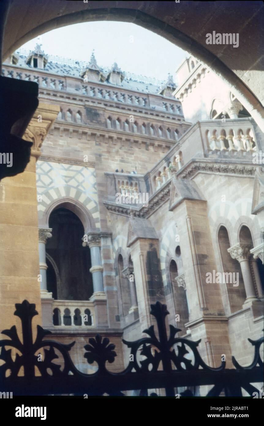 Architectural view from ground to roof Stock Photo - Alamy