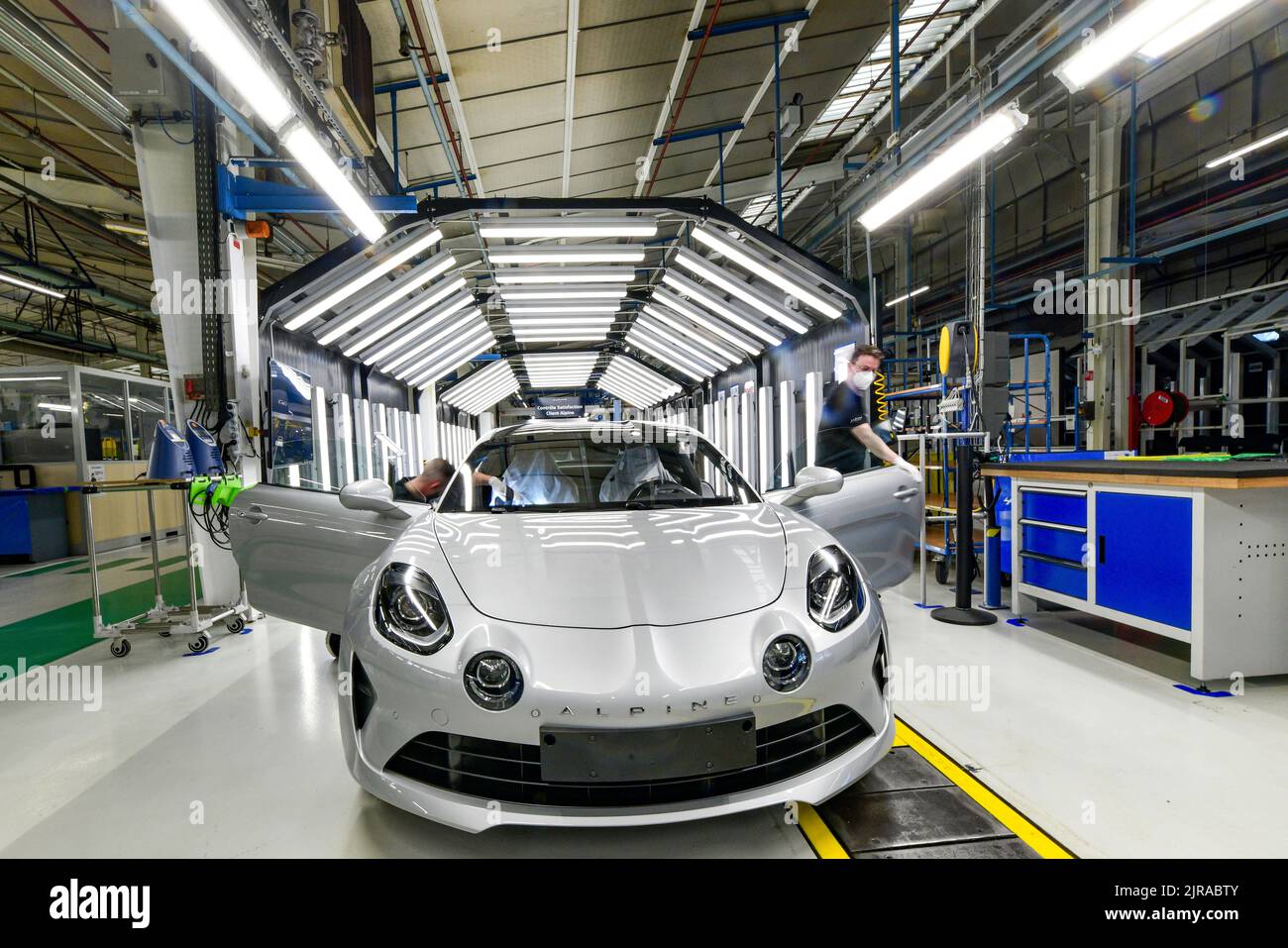 Renault Alpine manufacture in Dieppe: final inspection of an Alpine ...