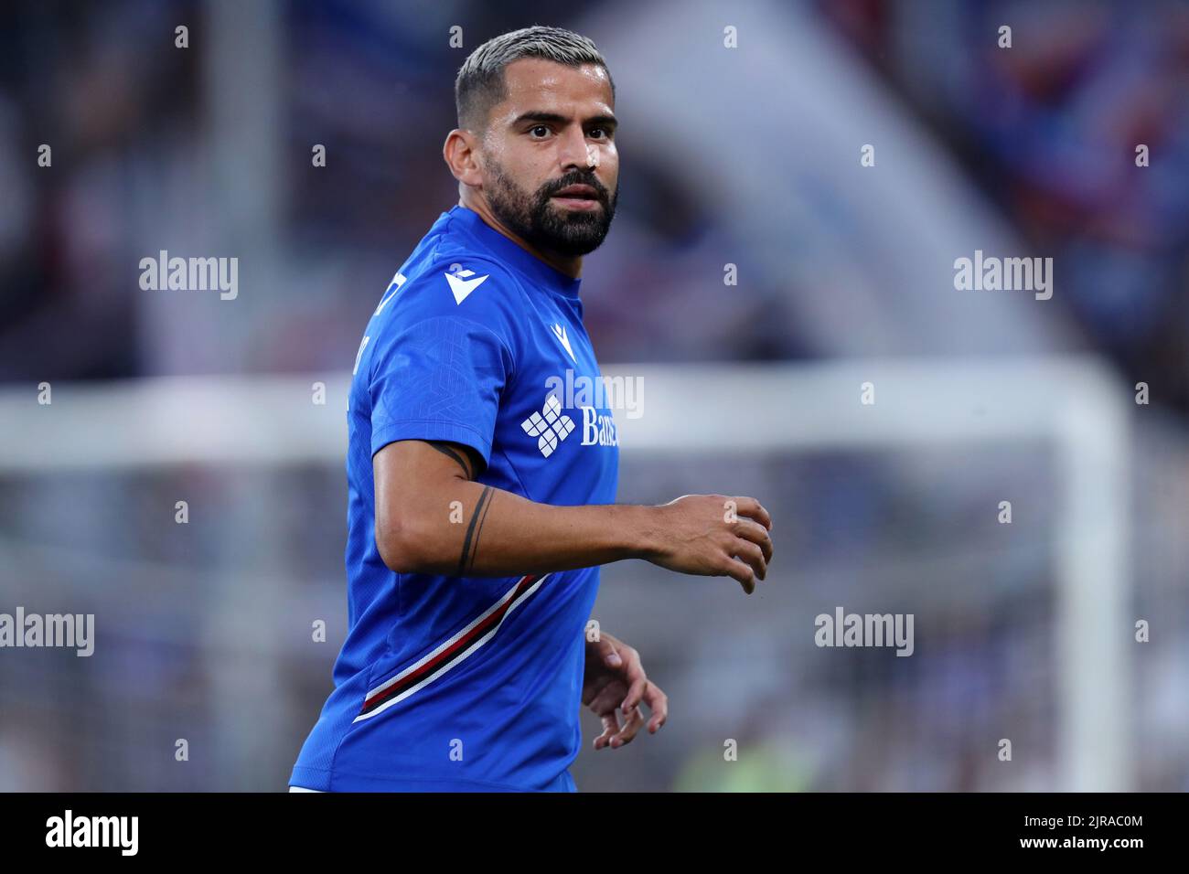 Tomas Rincon of Us Sampdoria during warm up before the Serie A match ...