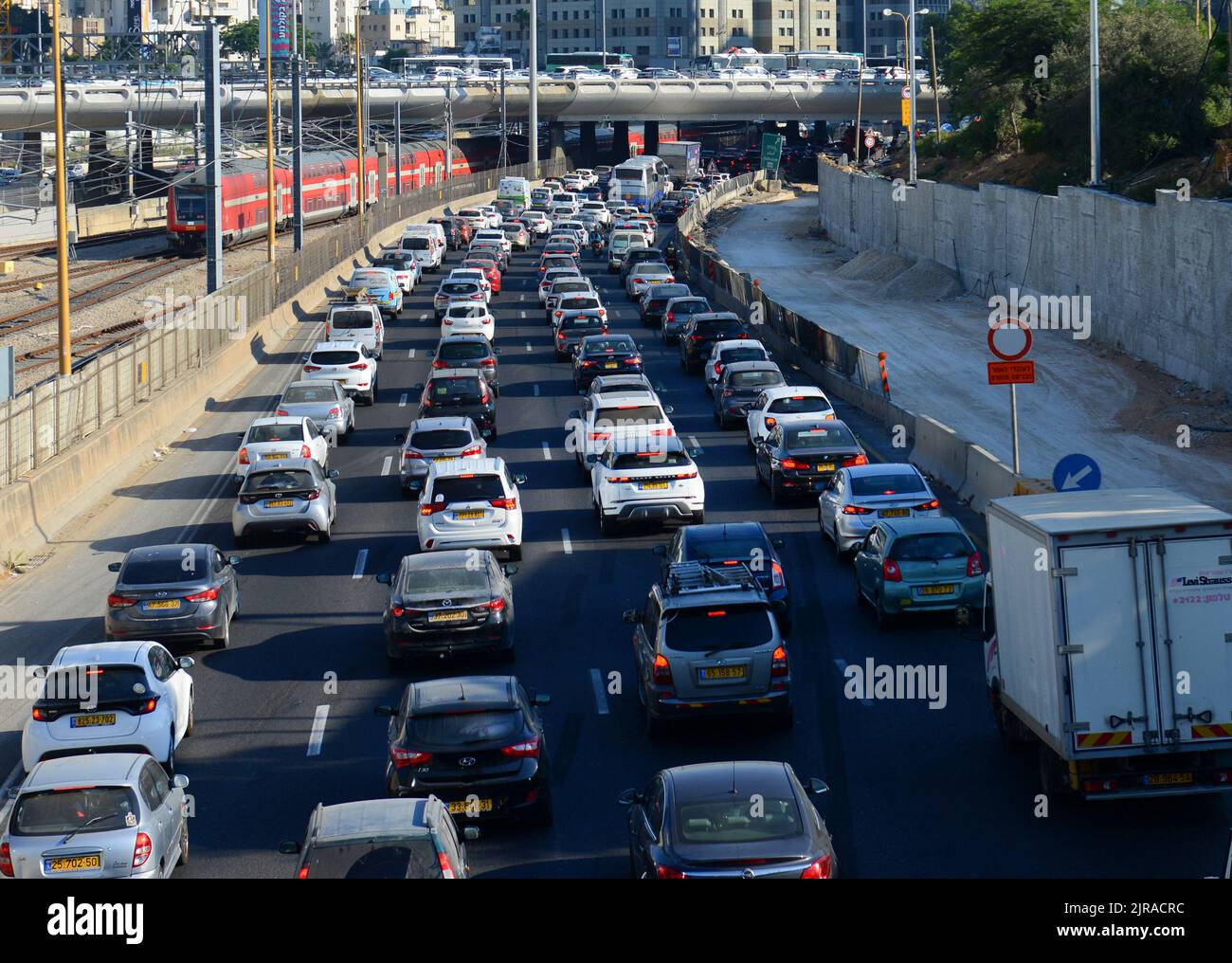 Heavy traffic on the Ayalon freeway in Tel-Aviv, Israel Stock Photo - Alamy