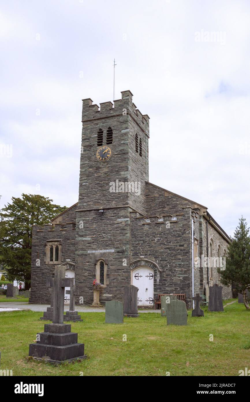 Coniston village in lake district hi-res stock photography and images ...