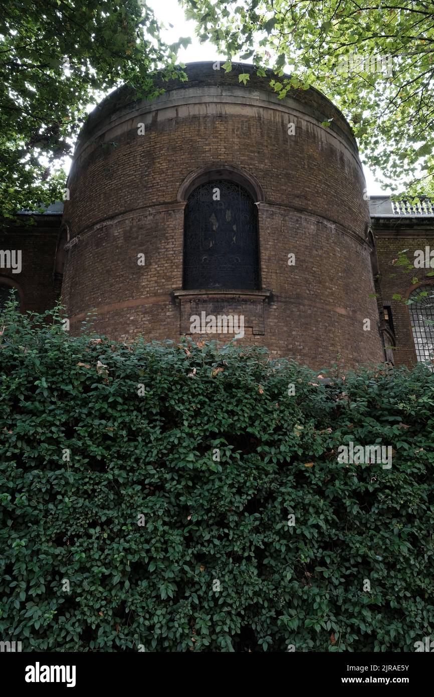 Holy trinity church marylebone hi-res stock photography and images - Alamy