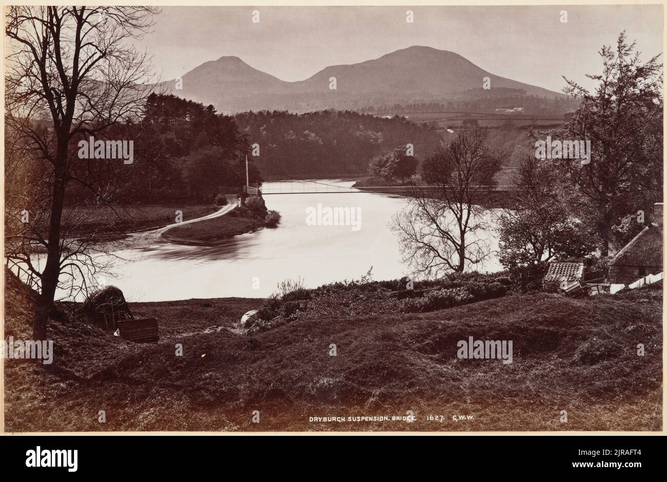 Dryburgh suspension bridge hi-res stock photography and images - Alamy