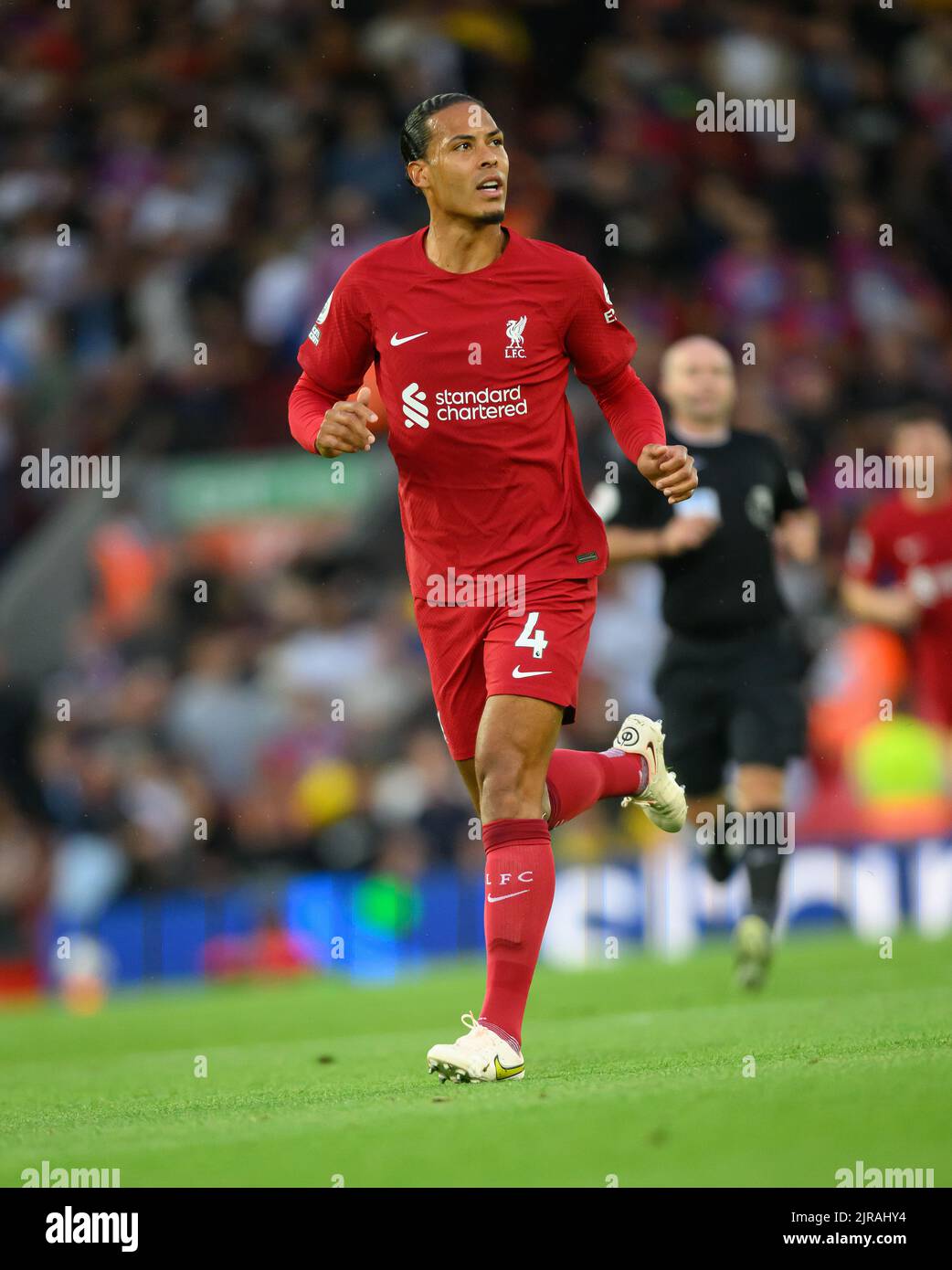 Virgil van dijk anfield hi-res stock photography and images - Alamy