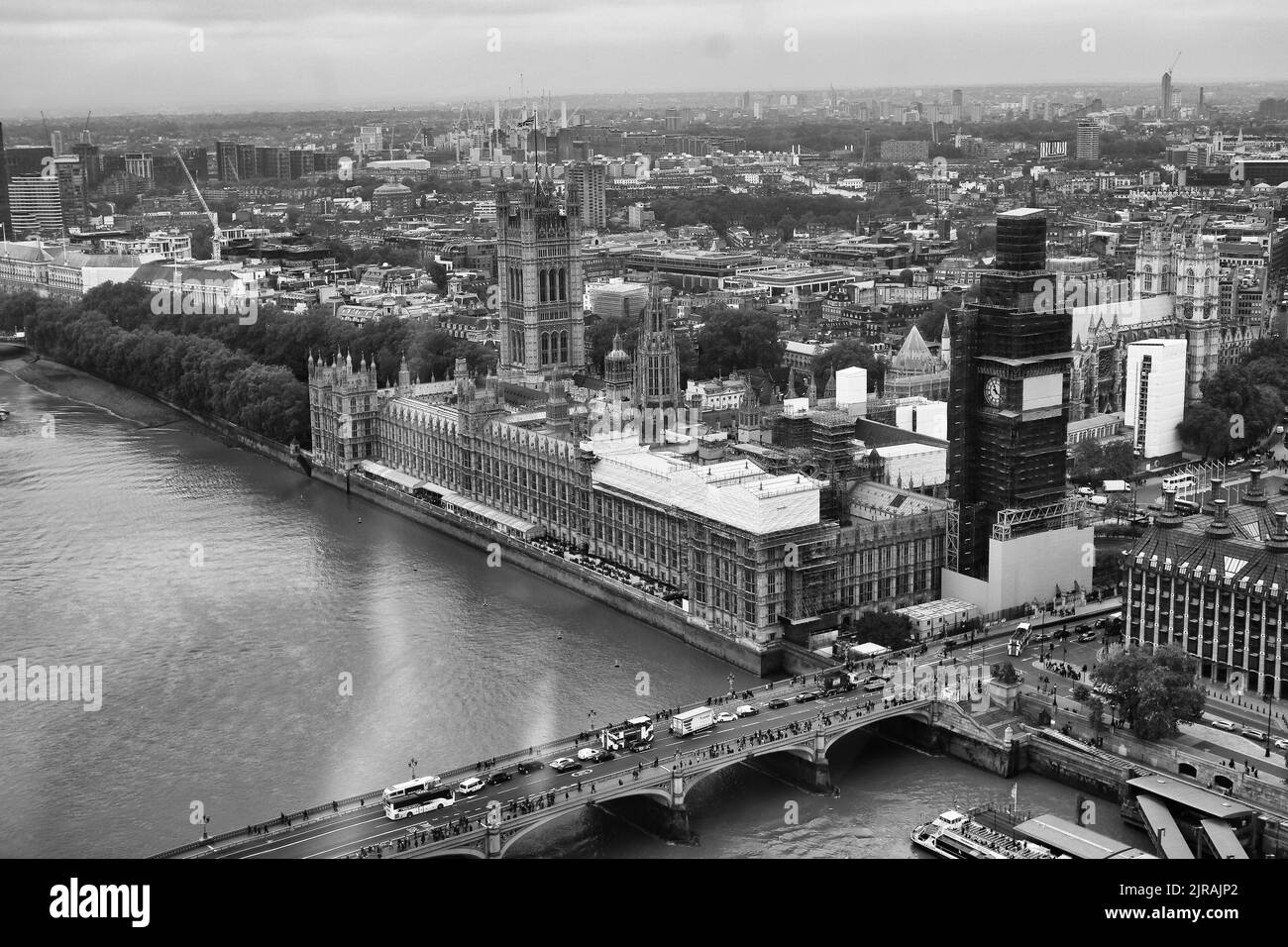 Westminster government buildings Black and White Stock Photos & Images ...