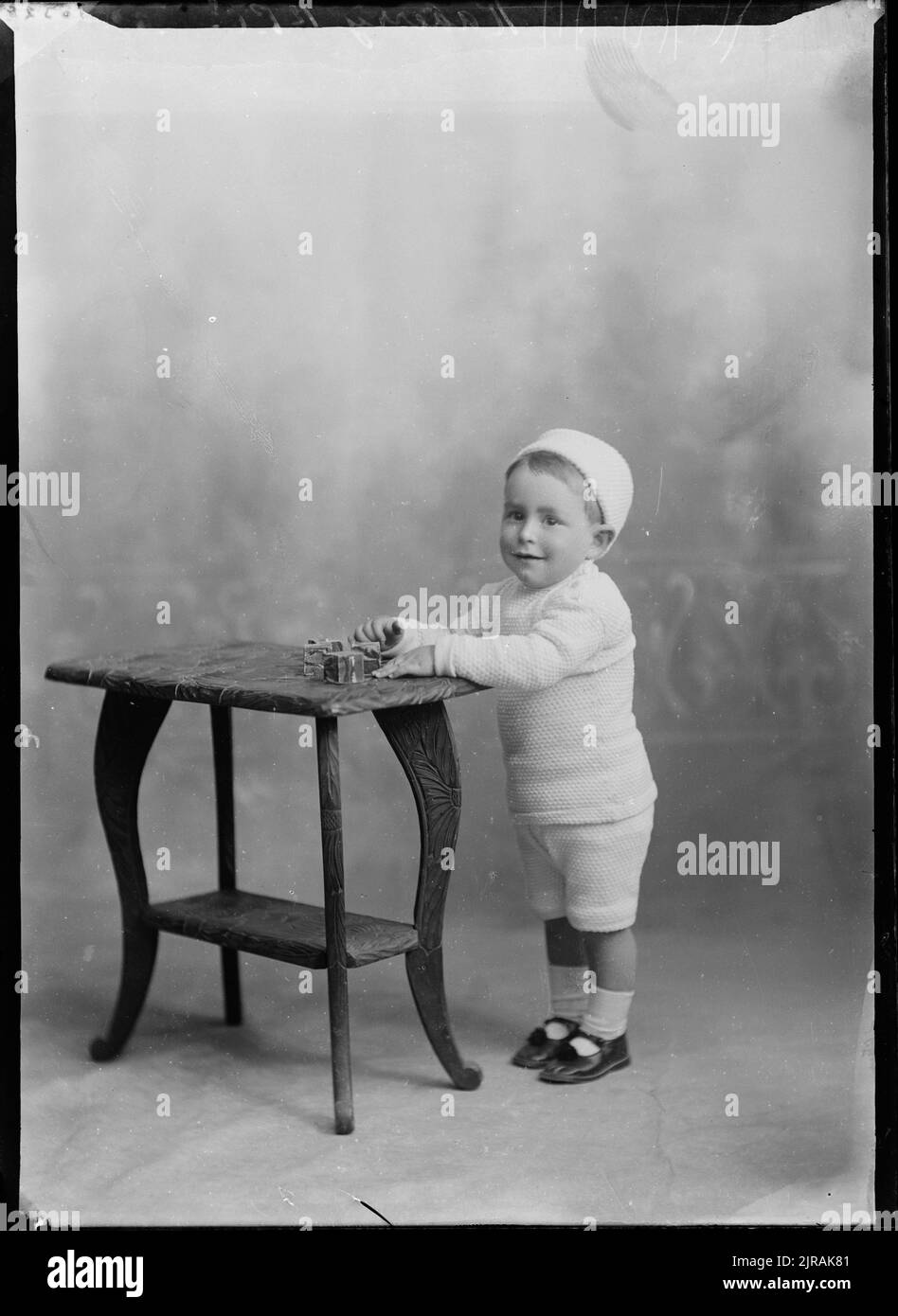 Kaberry 12 pc kaberry 12 pc hi-res stock photography and images - Alamy