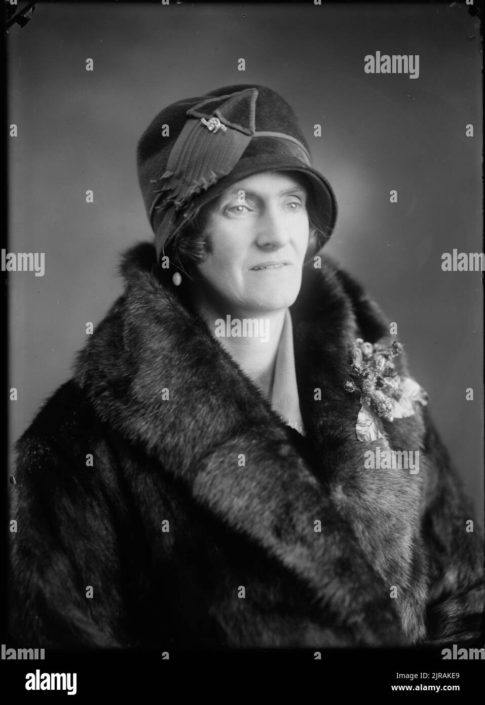 Miss Walker 6x8, circa 1920, Wellington, by Berry & Co Stock Photo - Alamy
