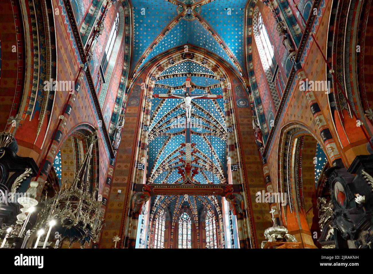 Krakow st mary’s basilica altar hi-res stock photography and images - Alamy