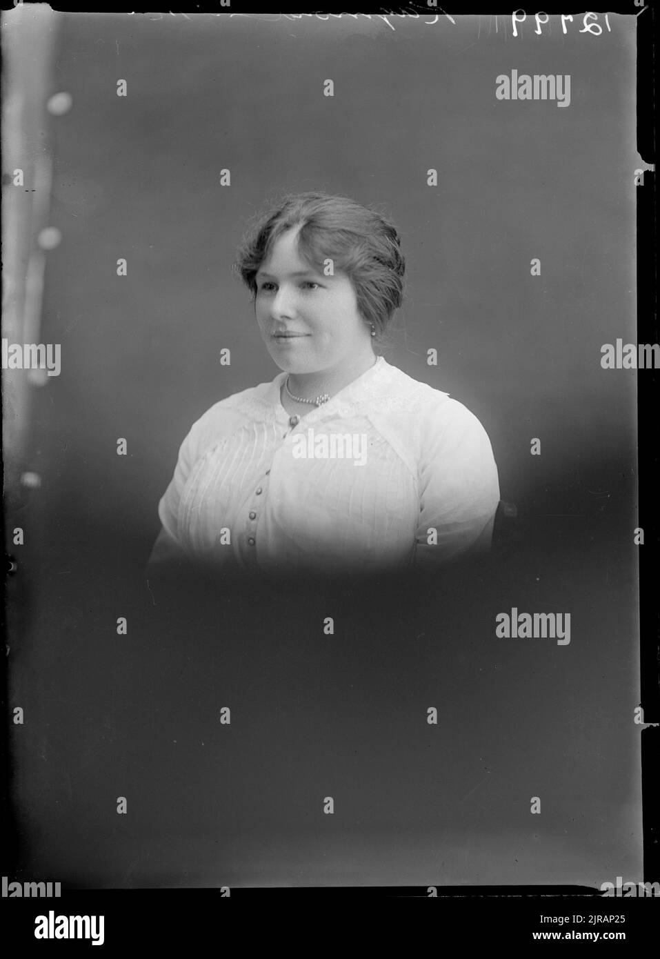 Raymond 5 PCS, circa 1920, Wellington, by Berry & Co Stock Photo - Alamy