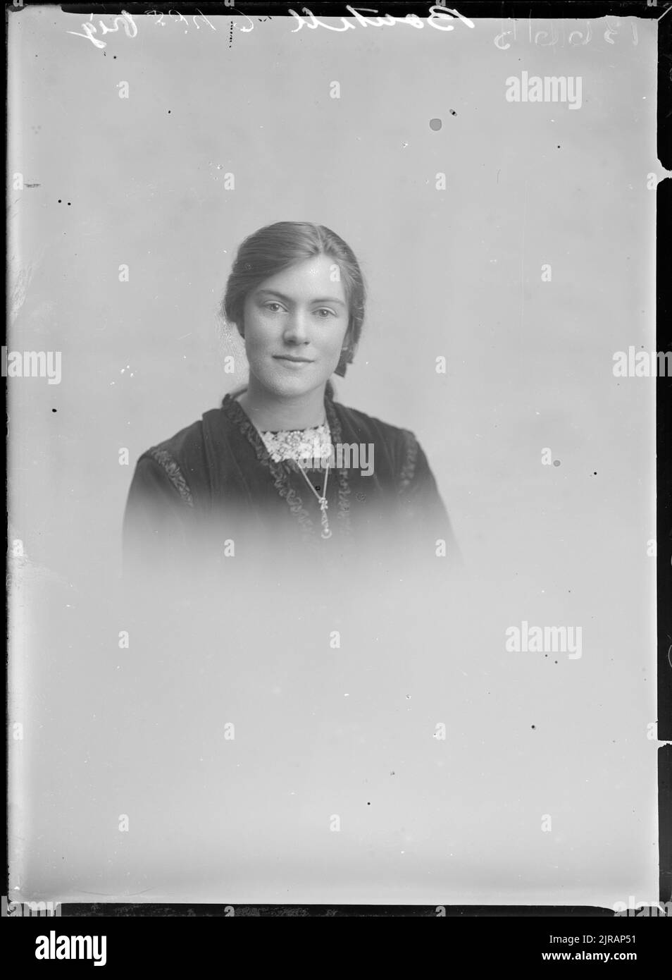 Boutell 6 hPS vig, circa 1920, Wellington, by Berry & Co Stock Photo ...