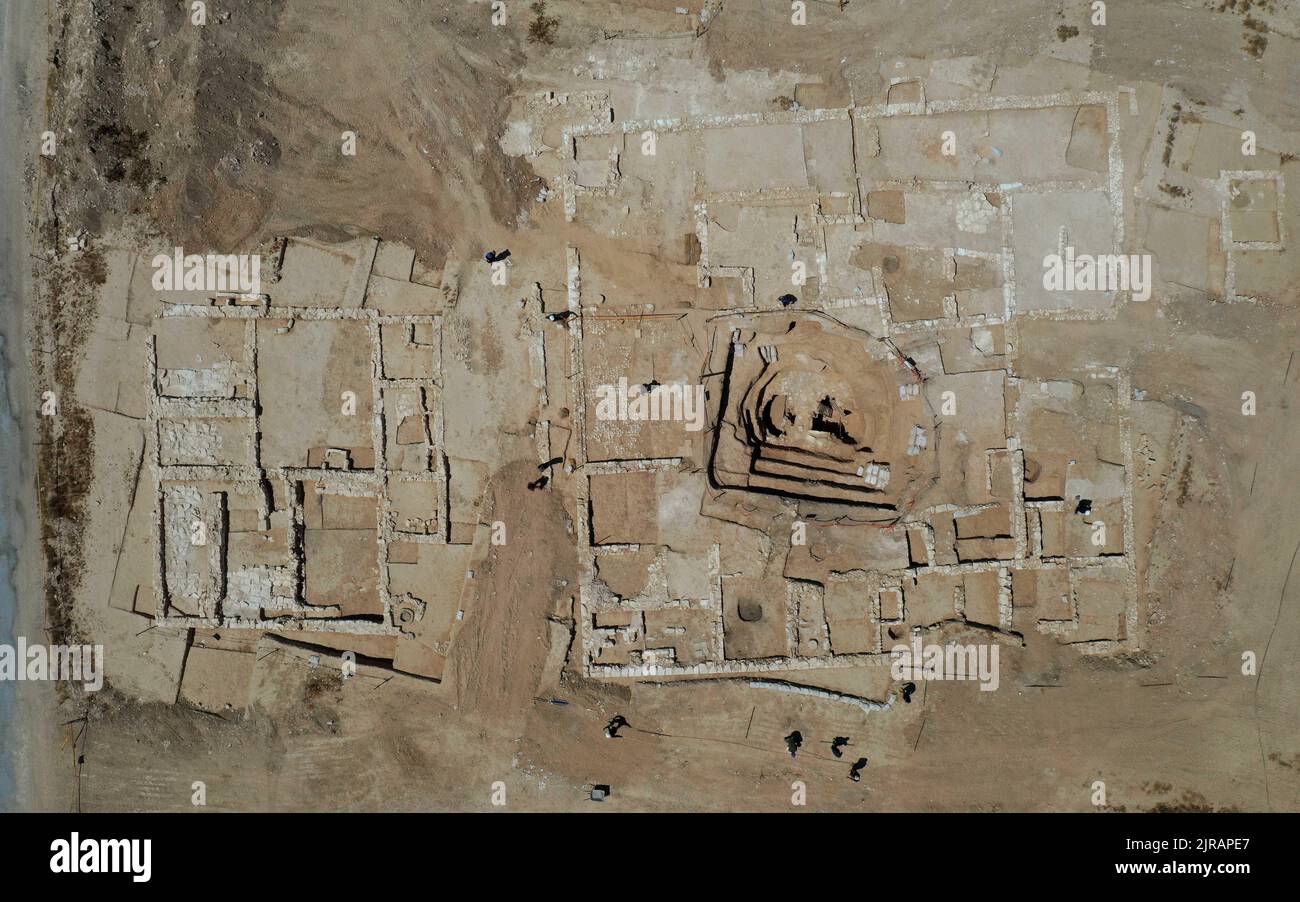 (220823) -- JERUSALEM, Aug. 23, 2022 (Xinhua) -- Aerial photo taken on ...