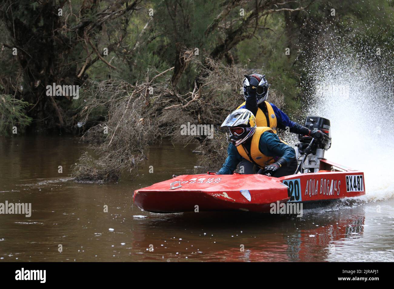 Power Boats Passing Through Swan Valley, Avon Descent 2022 Boat Race ...