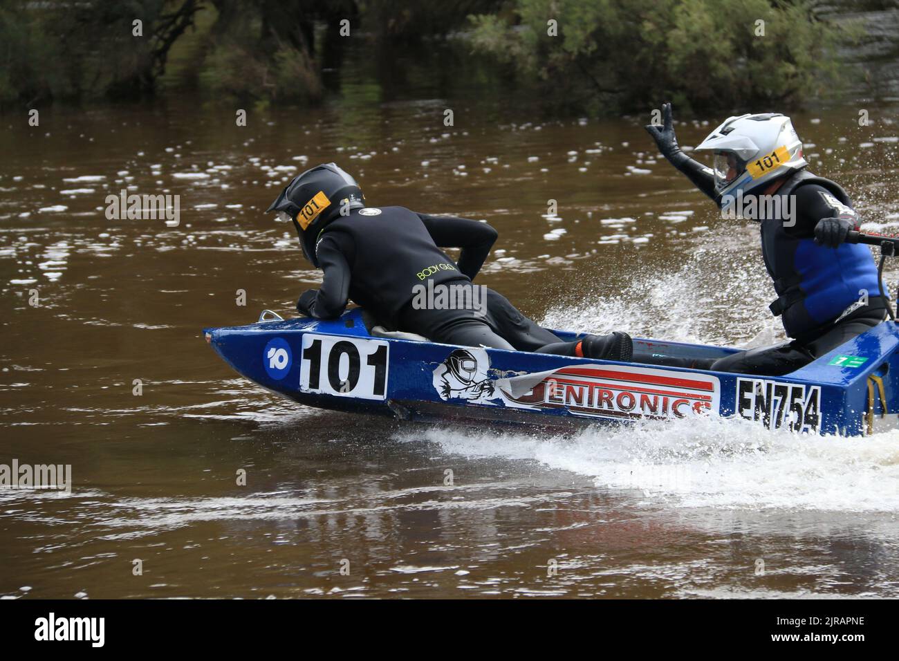 Power Boats Passing Through Swan Valley, Avon Descent 2022 Boat Race ...
