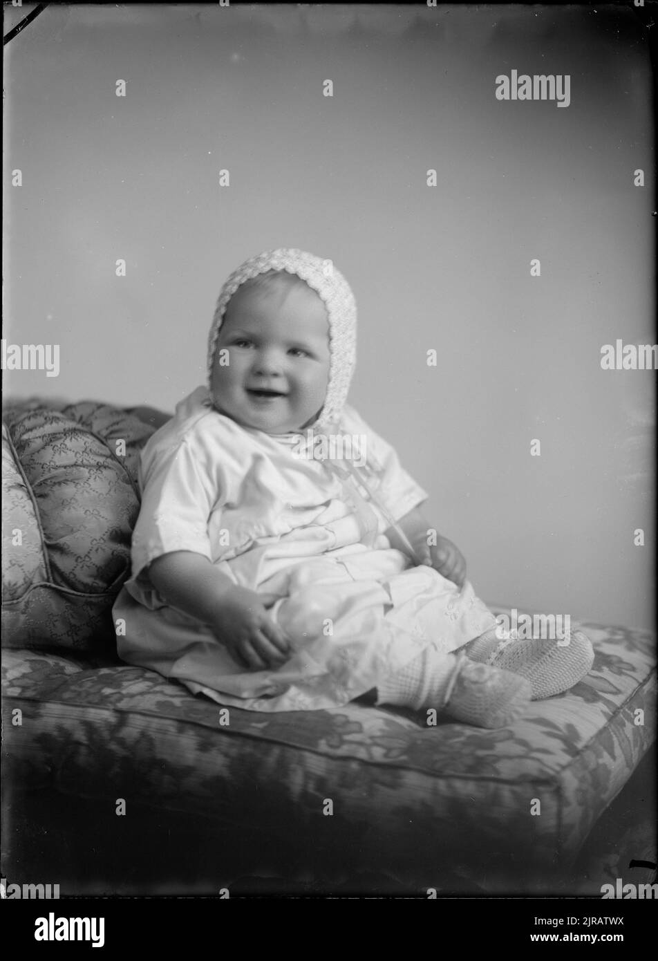 Mrs jones 1 doz pc mrs jones 1 doz pc hi-res stock photography and ...