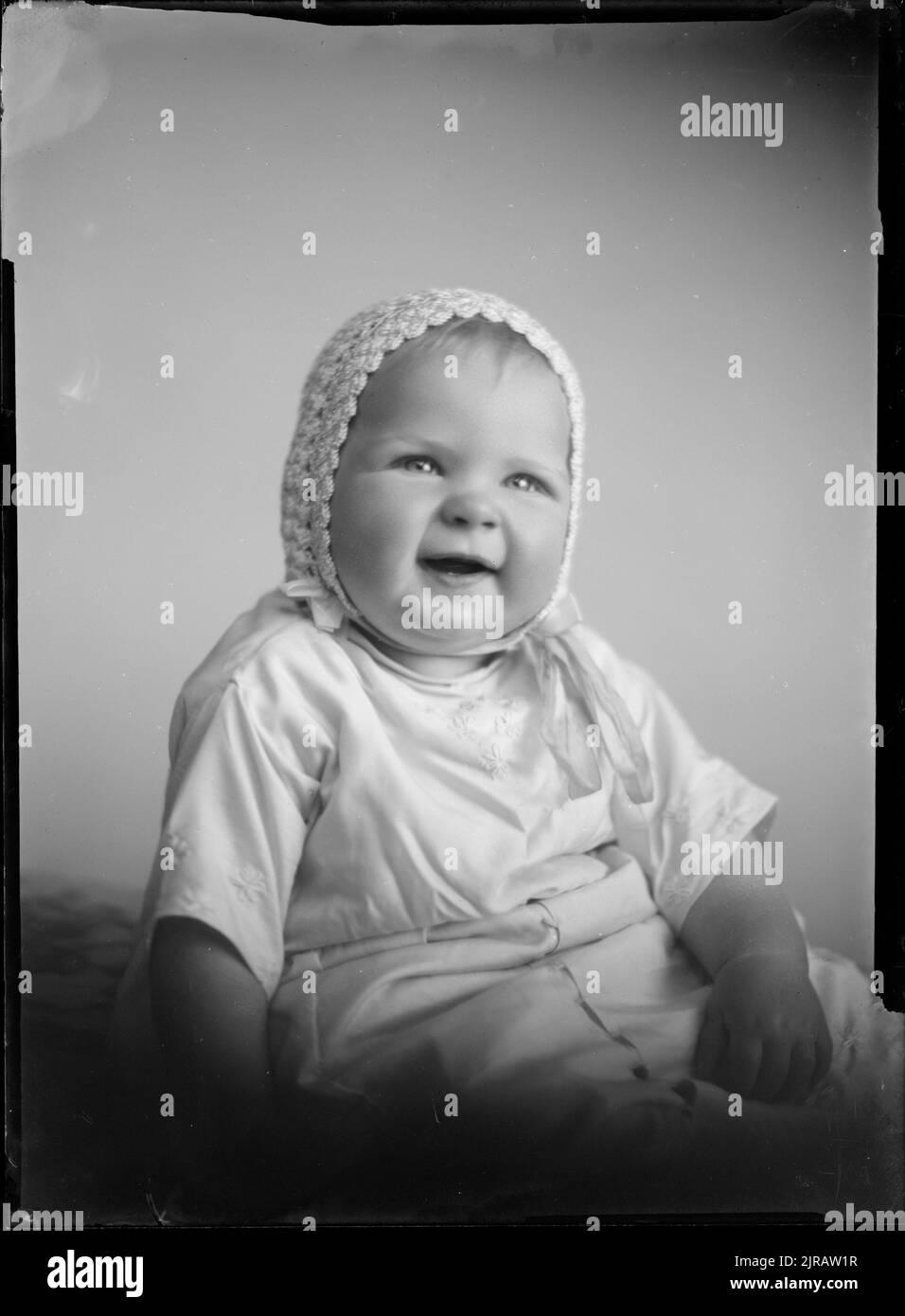 Mrs jones 3 pc mrs jones 3 pc hi-res stock photography and images - Alamy