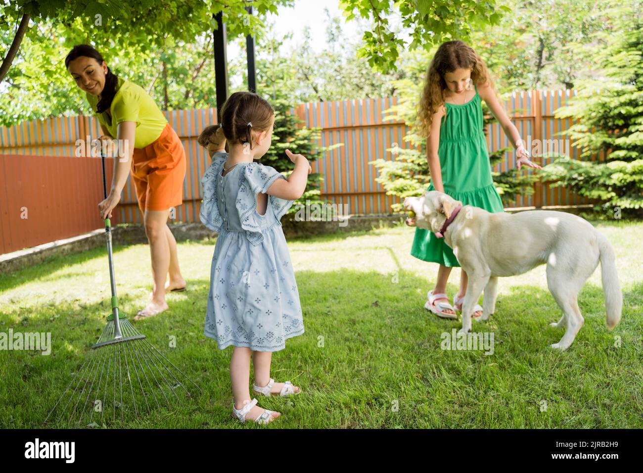 Two girls one dog hi-res stock photography and images - Alamy