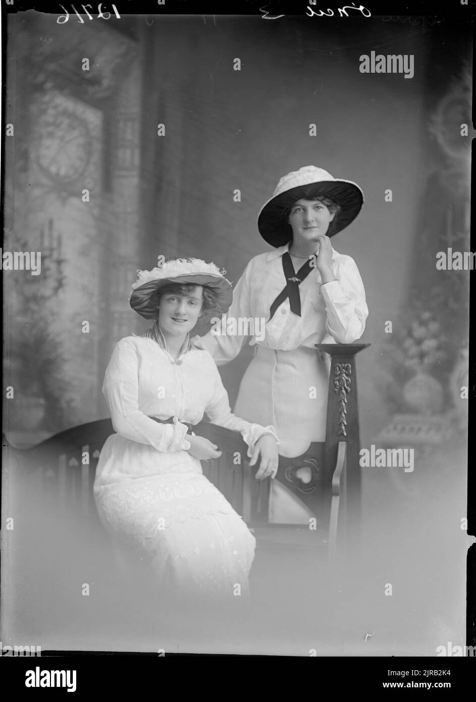 O'Neil 3, circa 1920, Wellington, by Berry & Co Stock Photo - Alamy