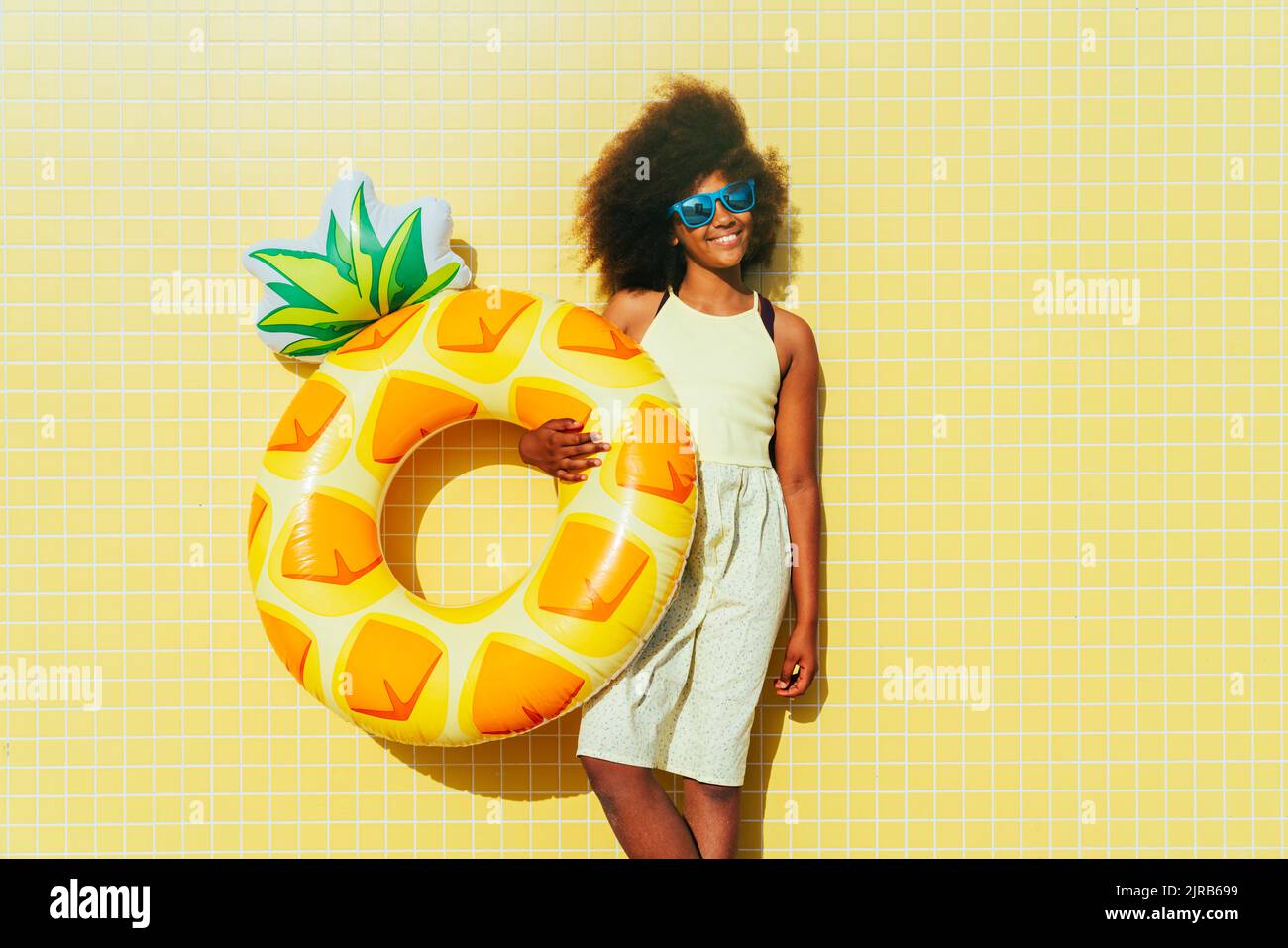 Girl wearing inflatable ring hi-res stock photography and images - Alamy