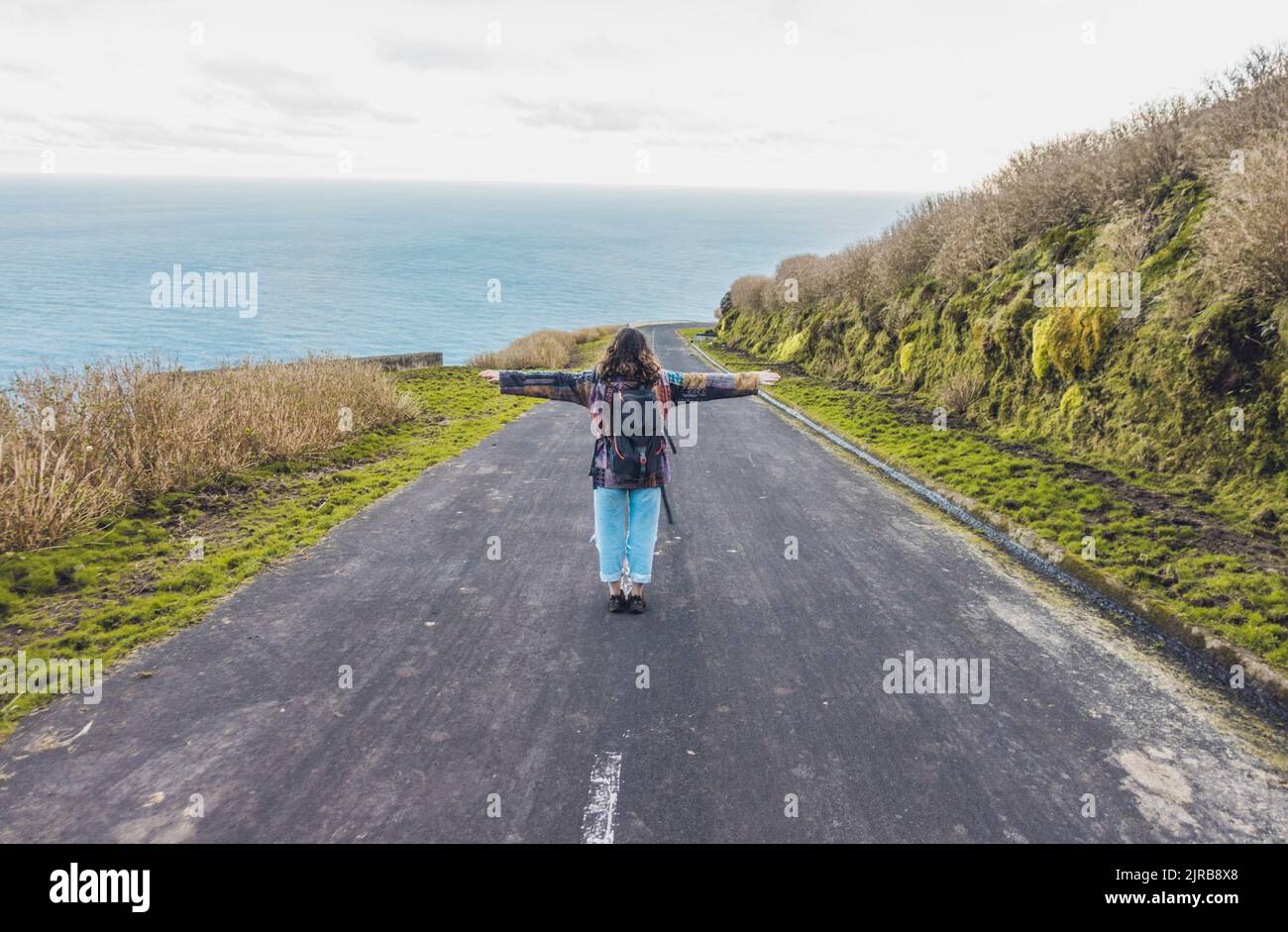 Woman arms outstretched forward hi-res stock photography and images - Alamy
