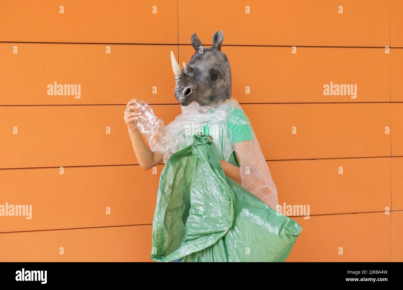 Plastic animal mask hi-res stock photography and images - Alamy