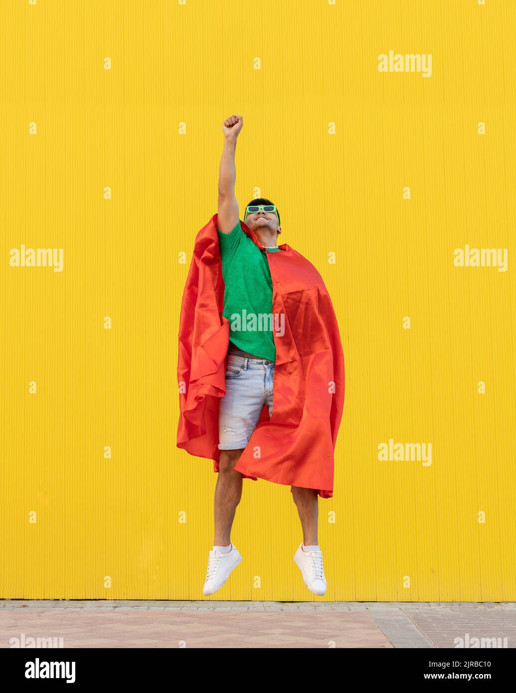 Man wearing cape hi-res stock photography and images - Alamy