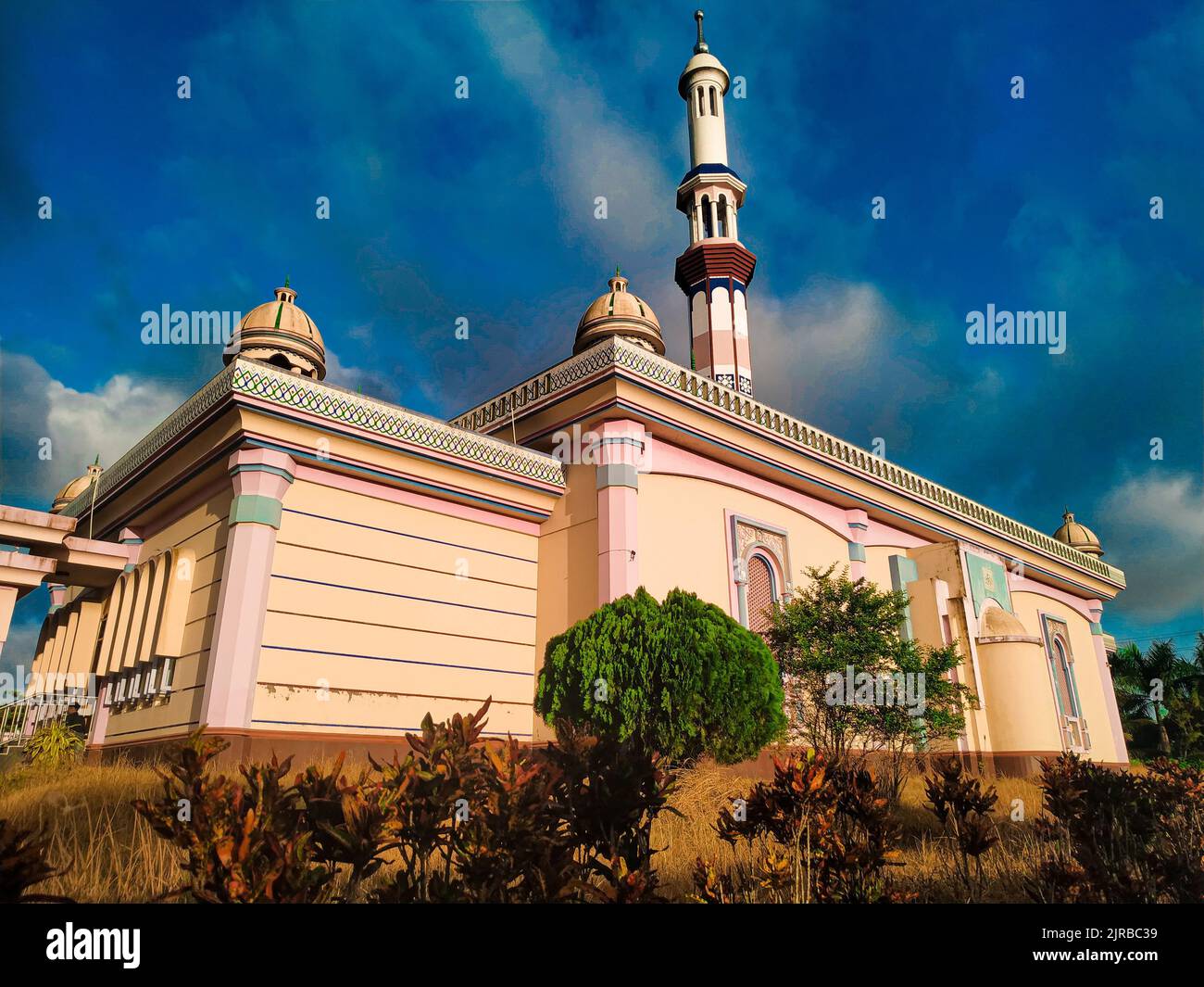 11-jul-22 Barishal, Bangladesh. Baitul Aman Jame Masjid and Eidgah ...