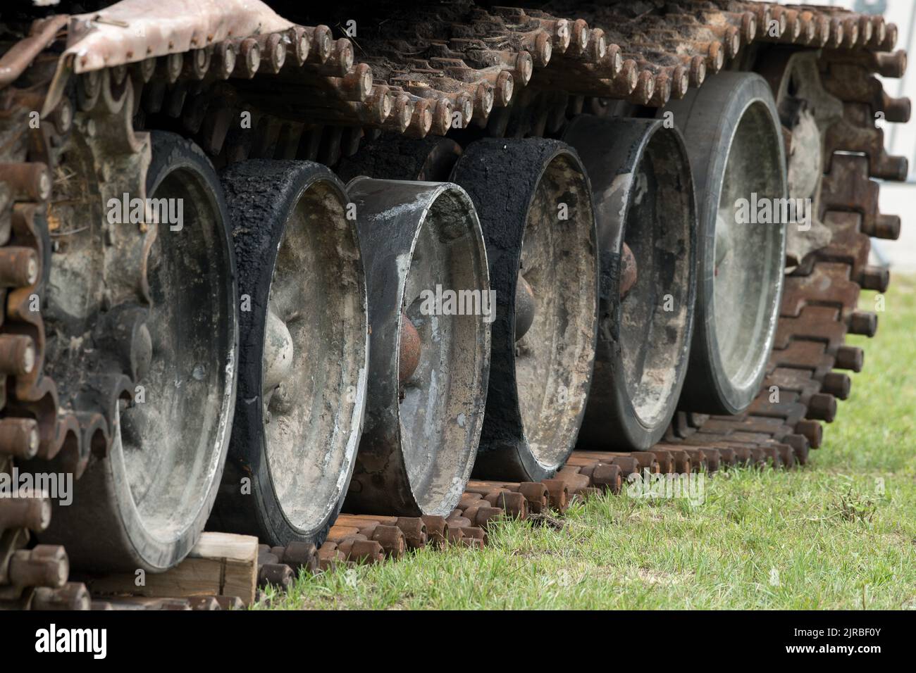 T 72ba main battle tank hi-res stock photography and images - Alamy