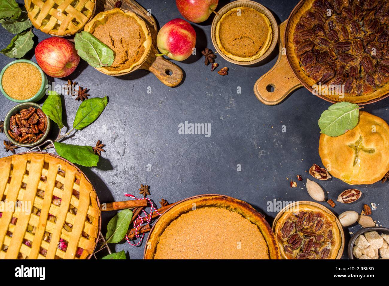 Set variety autumn pies. Pecan, apple, pumpkin small tart cakes and ...
