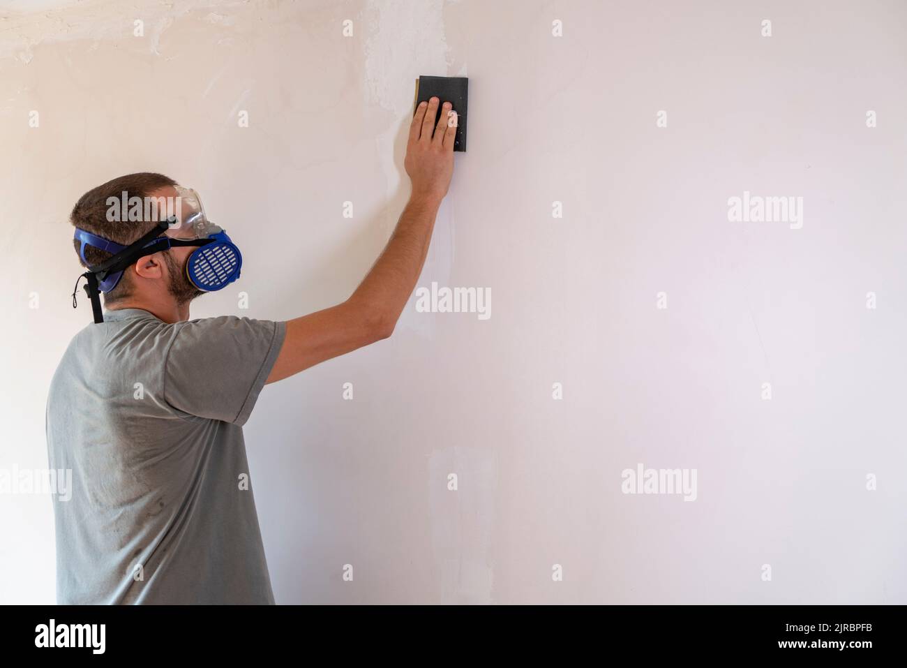 Sanding smoothing hi-res stock photography and images - Alamy