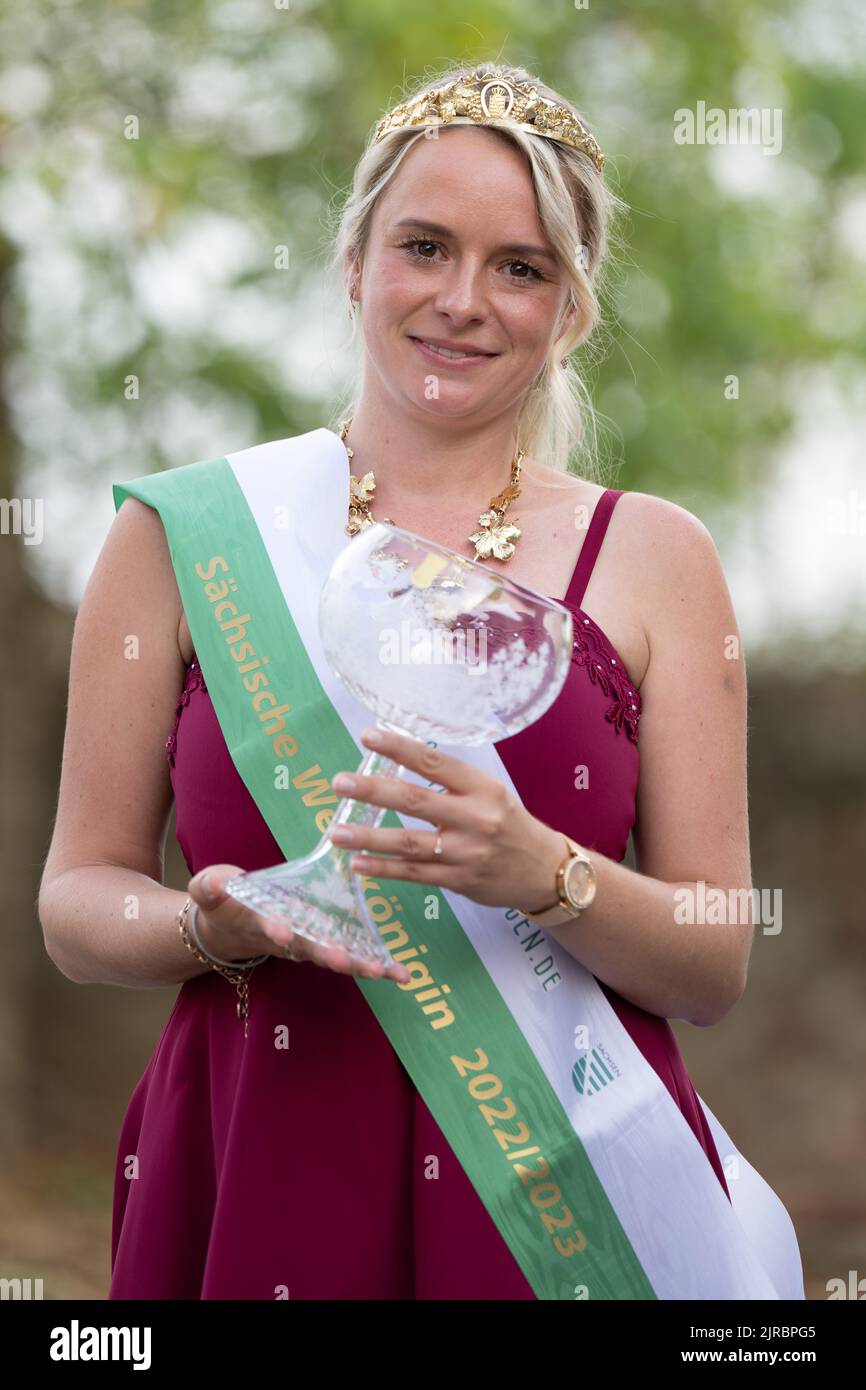 23 August 2022, Saxony, Meißen: The 34th Saxon Wine Queen Sabrina ...