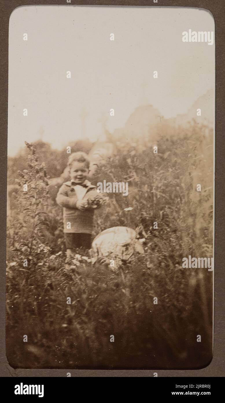 Brian Brake, circa 1931, New Zealand, maker unknown Stock Photo - Alamy