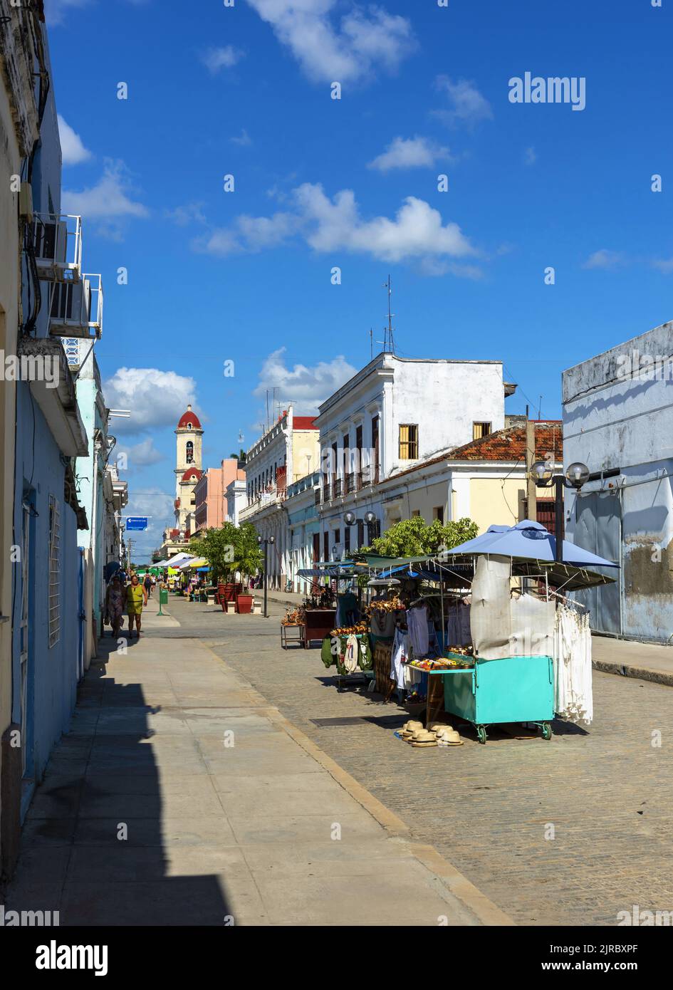 Street market in Cienfuegos, Cuba Stock Photo - Alamy