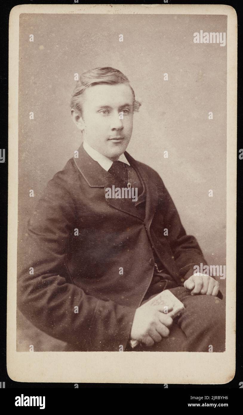 November 7 1874 hi-res stock photography and images - Alamy