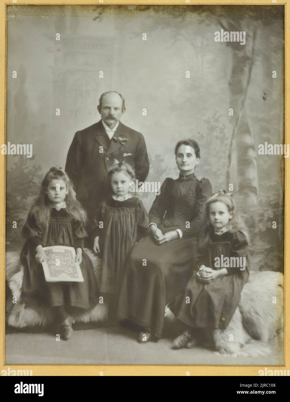 The Read family, 1894, New Zealand, maker unknown. Gift of Evelyn Cox ...