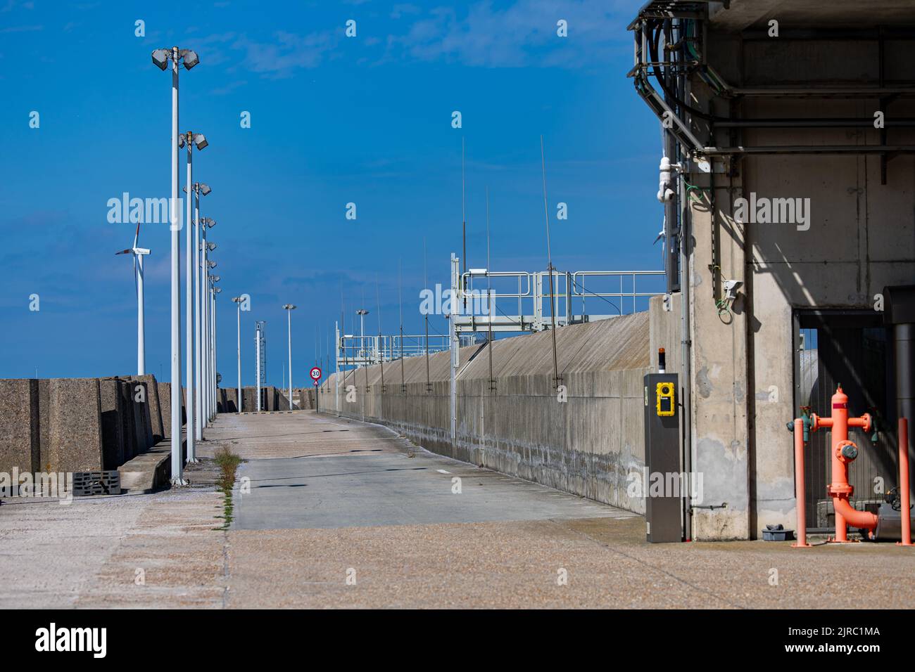 Illustration picture shows a visit to the Fluxys LNG-terminal ...