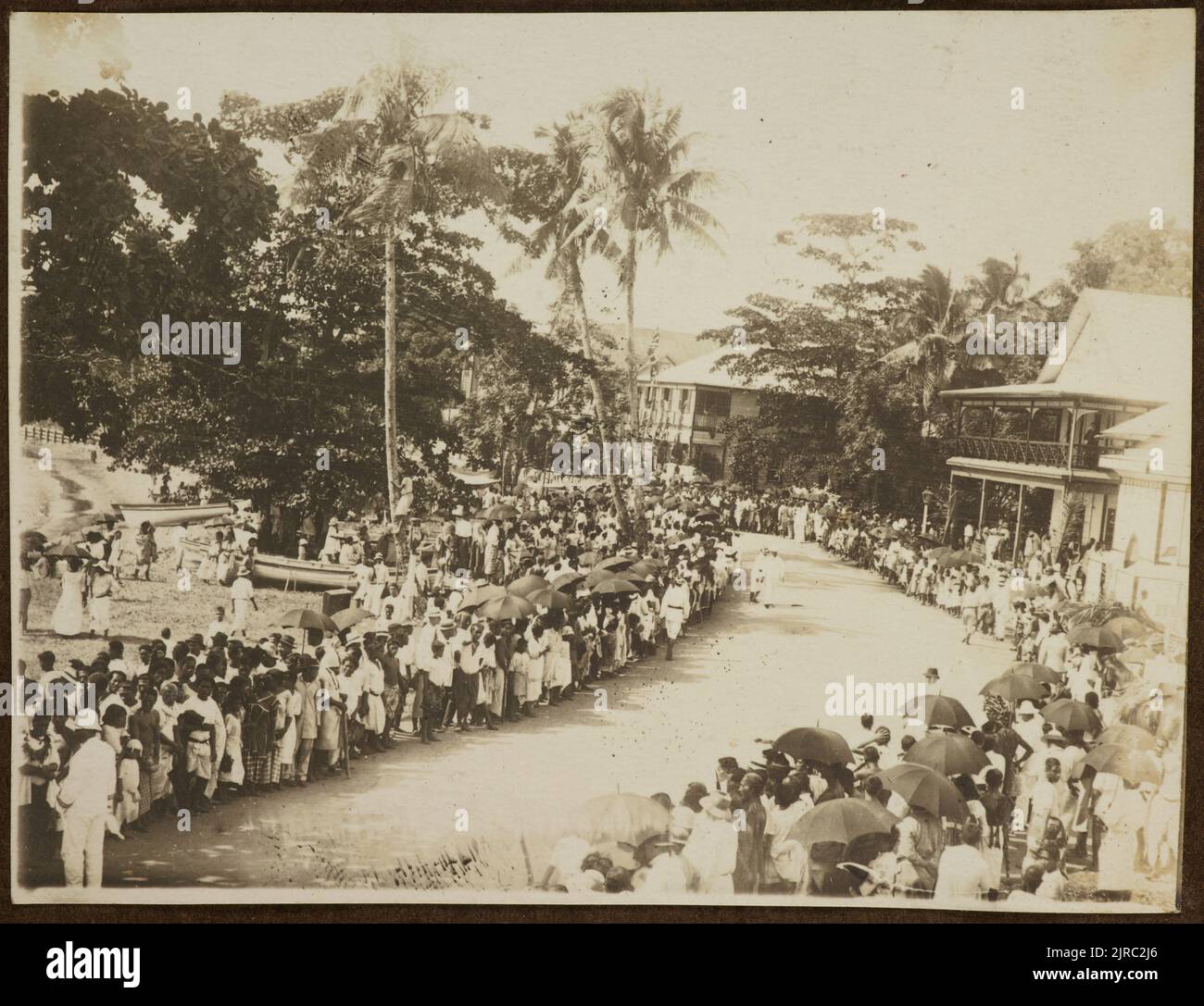 Unidentified event, Apia. From the album: Samoa, circa 1916, Sāmoa ...