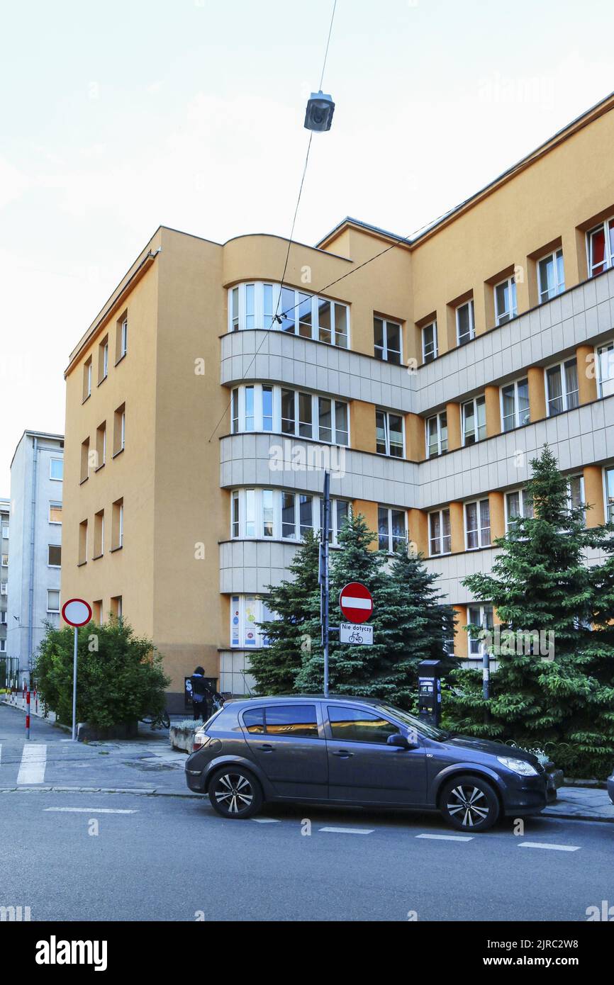 Interwar art deco architecture hi-res stock photography and images - Alamy