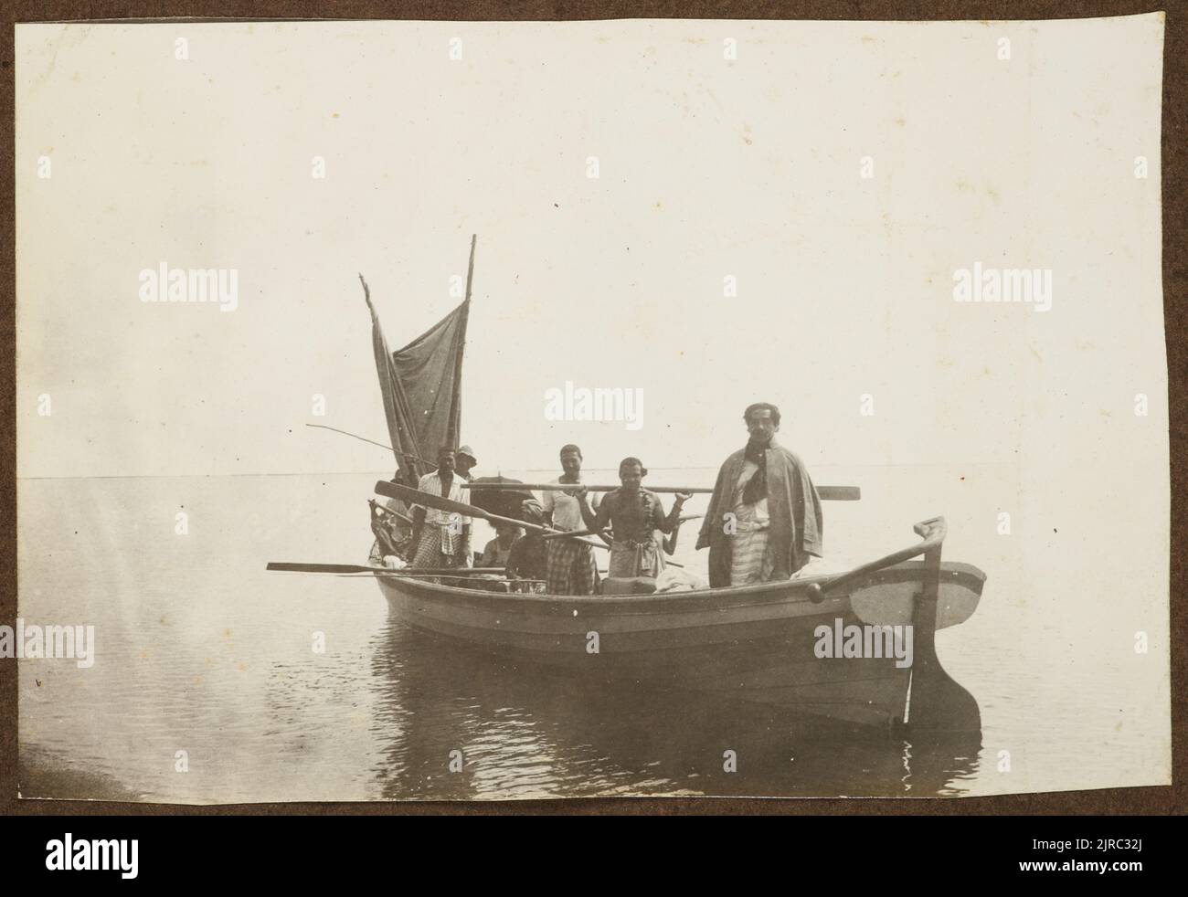 Tulula and crew from the album hi-res stock photography and images - Alamy