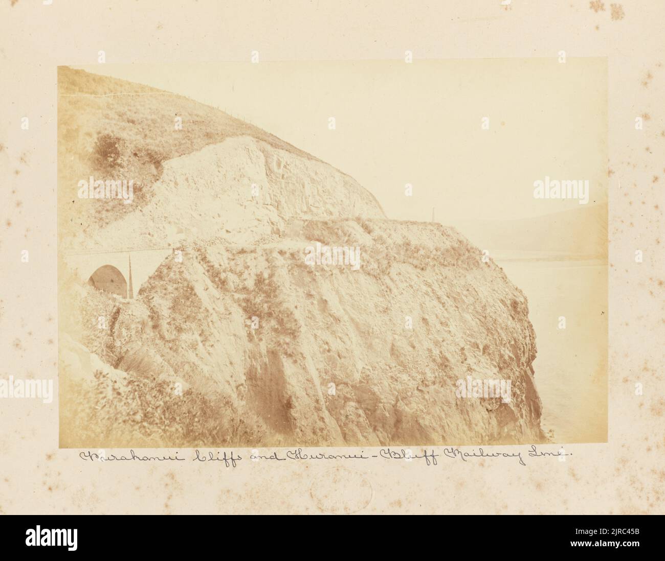 Hurunui bluff railway hi-res stock photography and images - Alamy