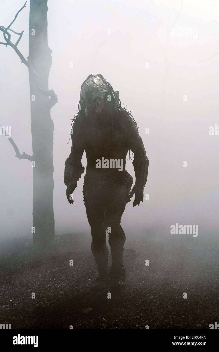 PREY, Dane DiLiegro as Predator, 2022. ph: David Bukach / © Hulu ...