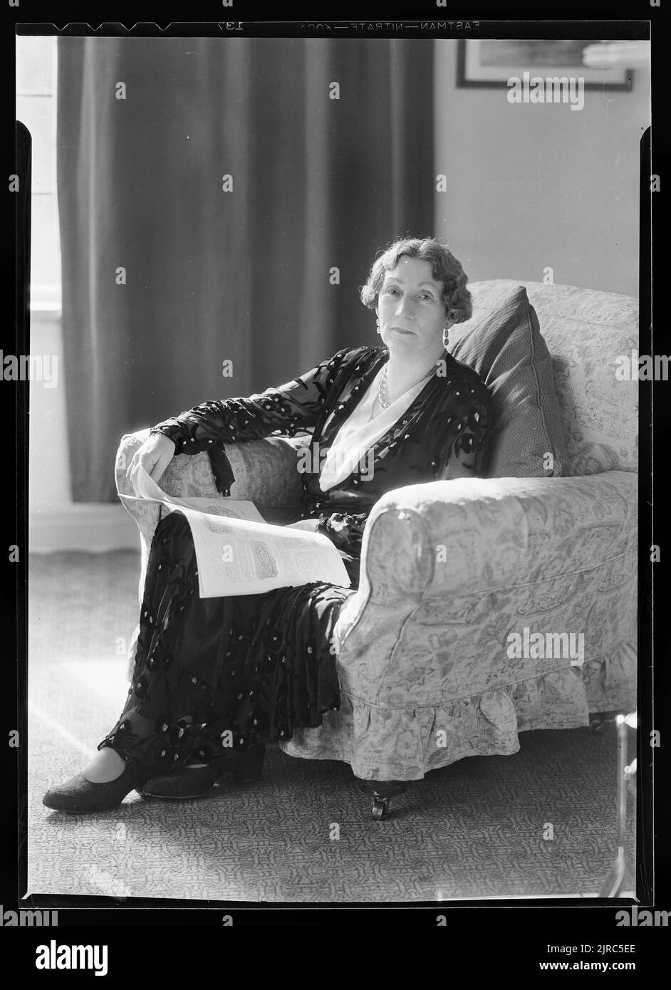 Mrs G. Lyons, November 1935, Wellington, by Spencer Digby Studios ...