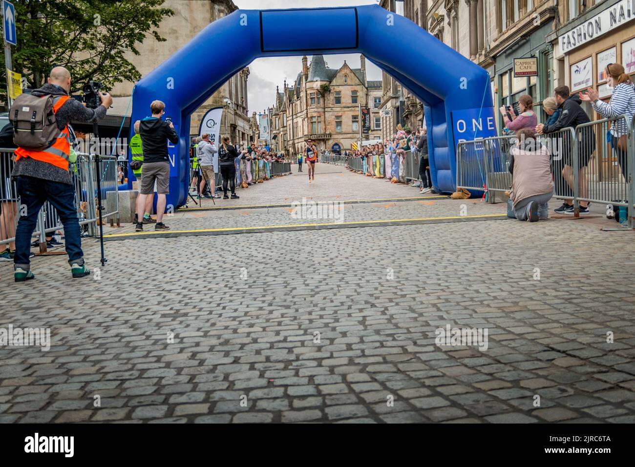 Callum Hawkins British Marathon Runner Paisley 10K Run 2022 Stock Photo ...